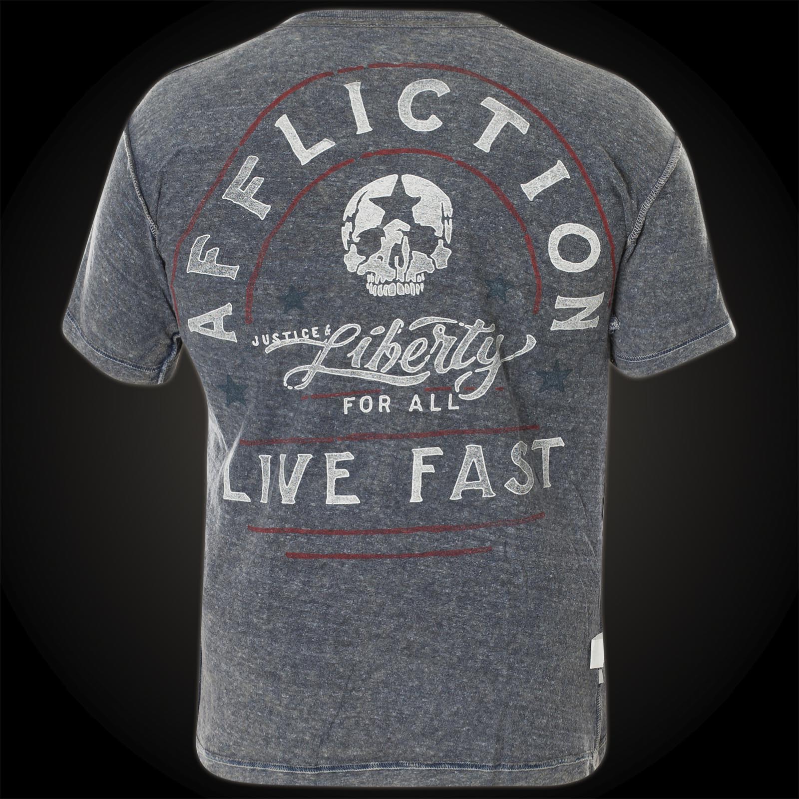 Affliction Life Fast Rev. T-Shirt mit Flagge, Waffe, Totenkopf