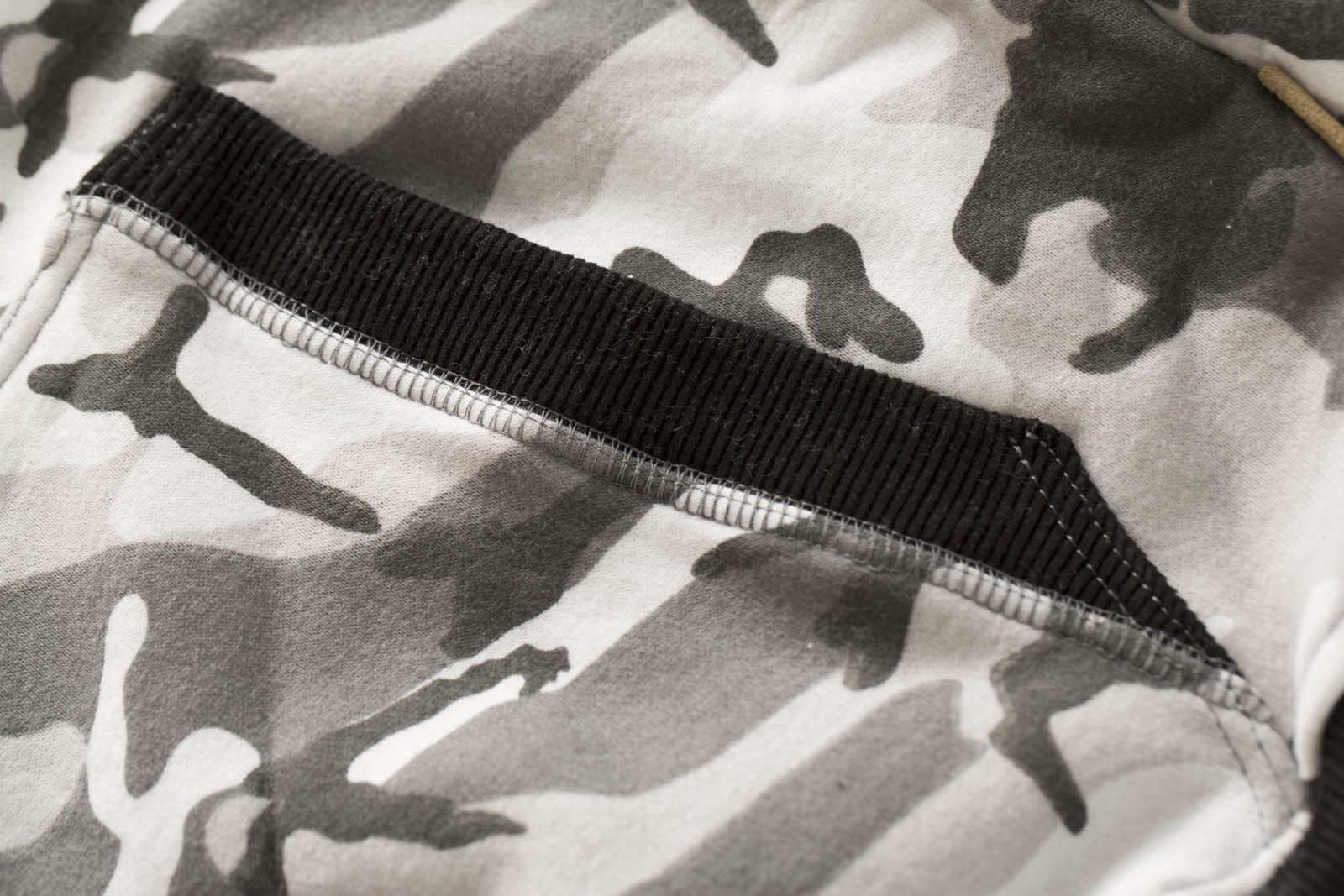 Yakuza Hoody Sicario HOB-11067 mit Totenkopf Patches